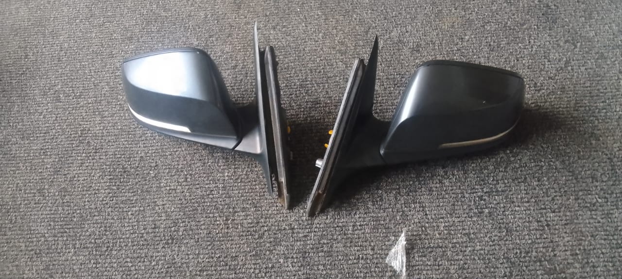 BMW F30 side mirror for sale | Junk Mail Marketplace