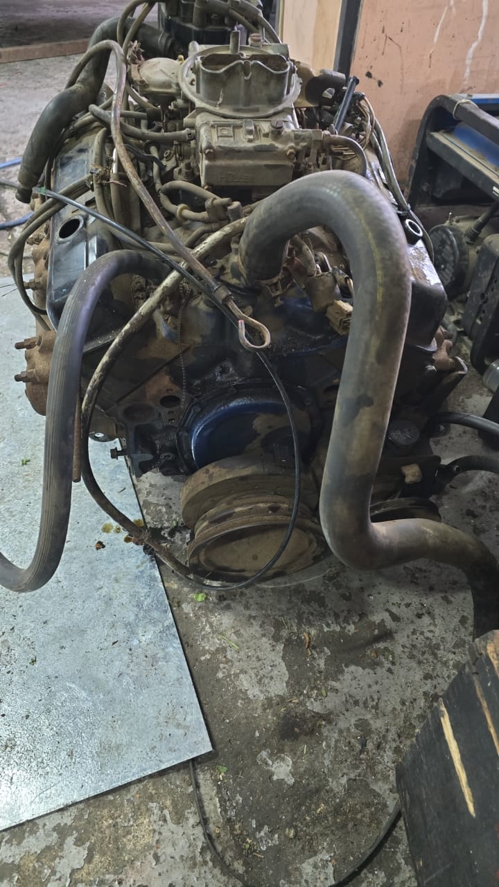 350 chevy engine good condition make me a offer | Junk Mail Marketplace