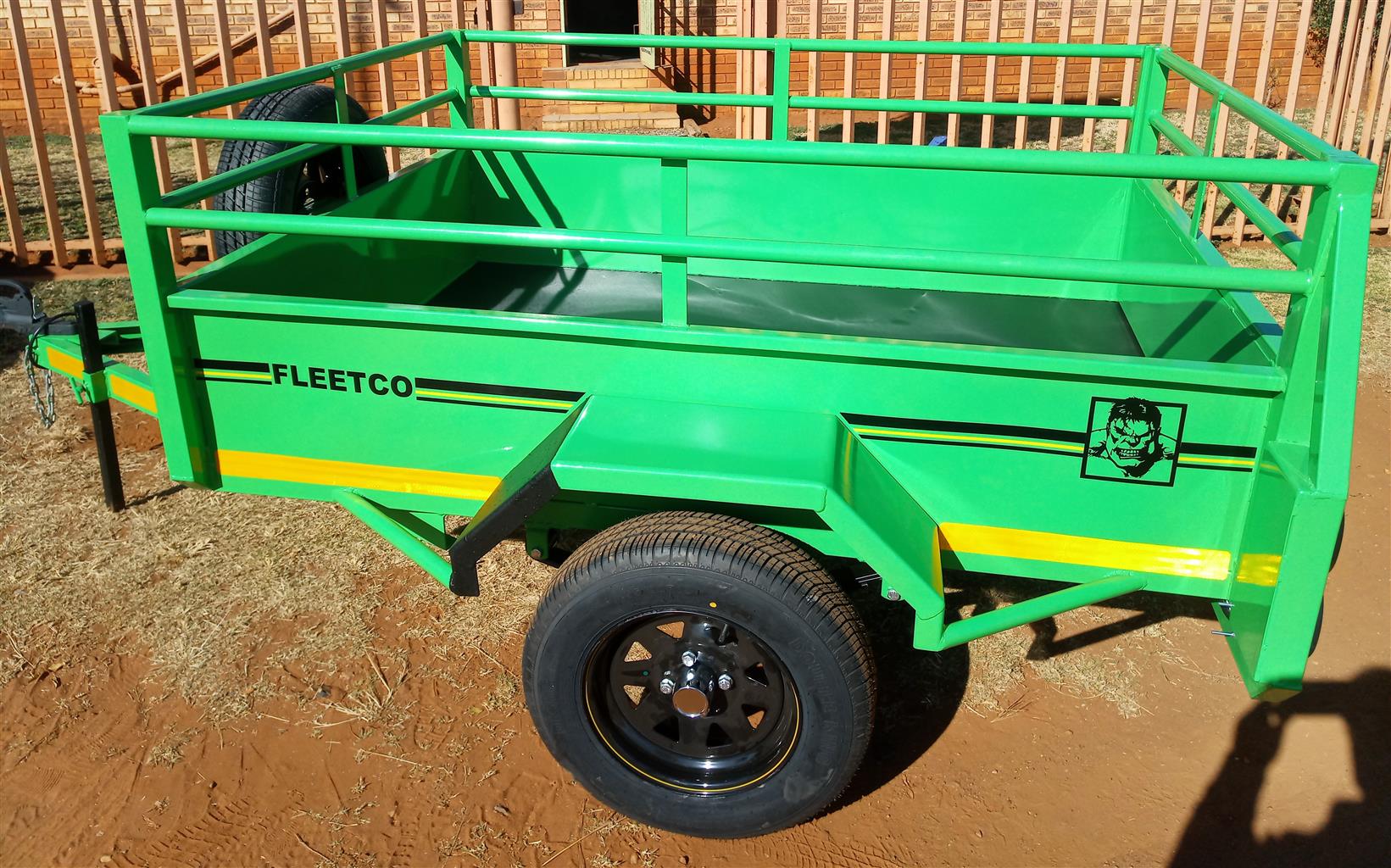 Fleetco "Little Hulk" !!POWDER COATED!! 1.8M SINGLE AXEL UNBRAKED ...