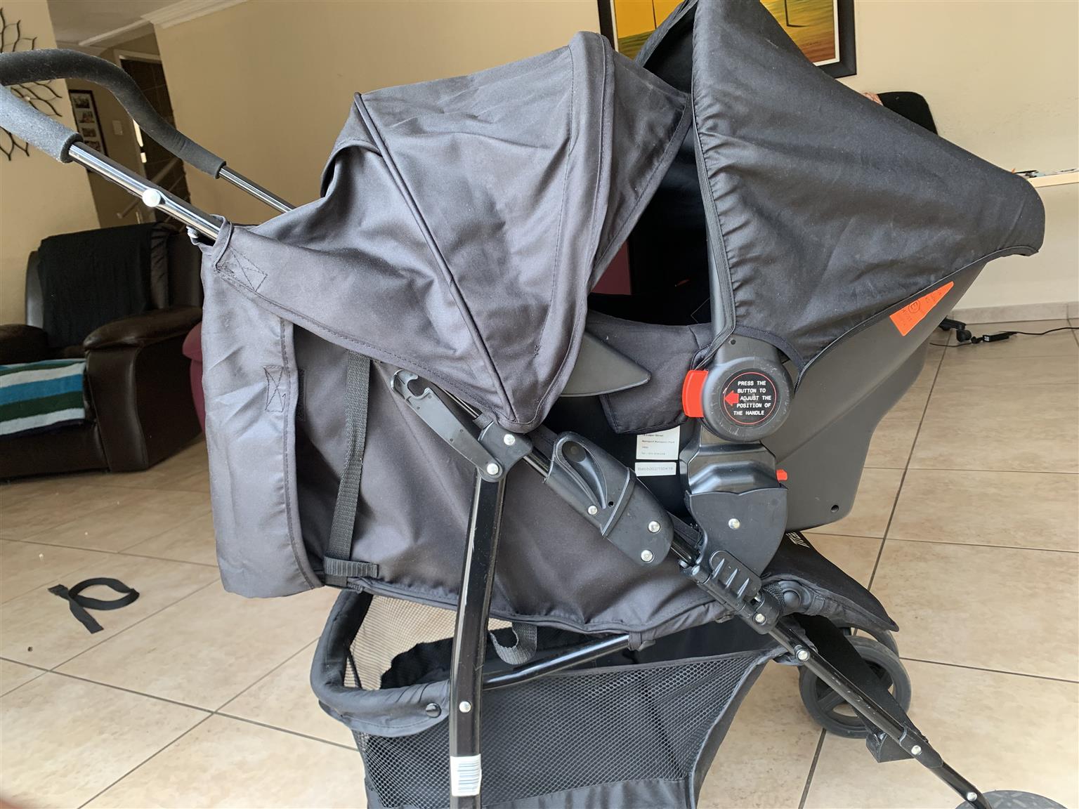 Titanium baby pram with car seat | Junk Mail Marketplace