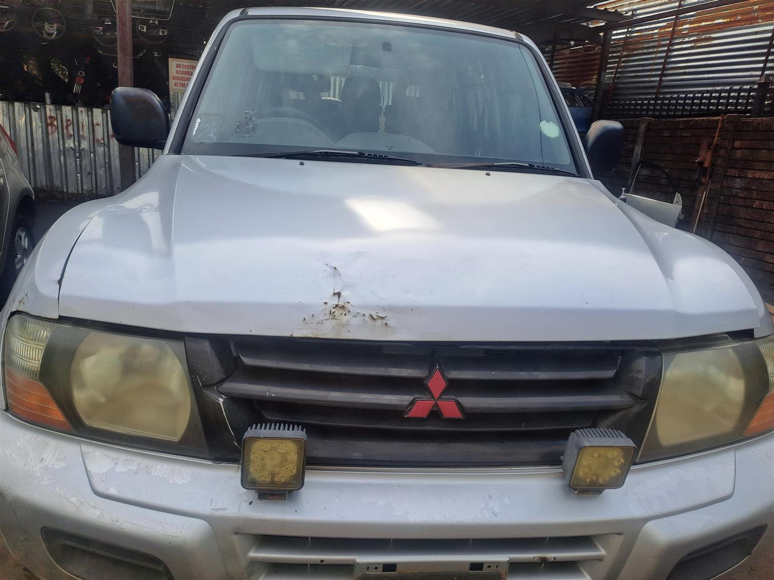 Mitsubishi pajero 2000 model v8 engine 1UZ engine code stripping for ...