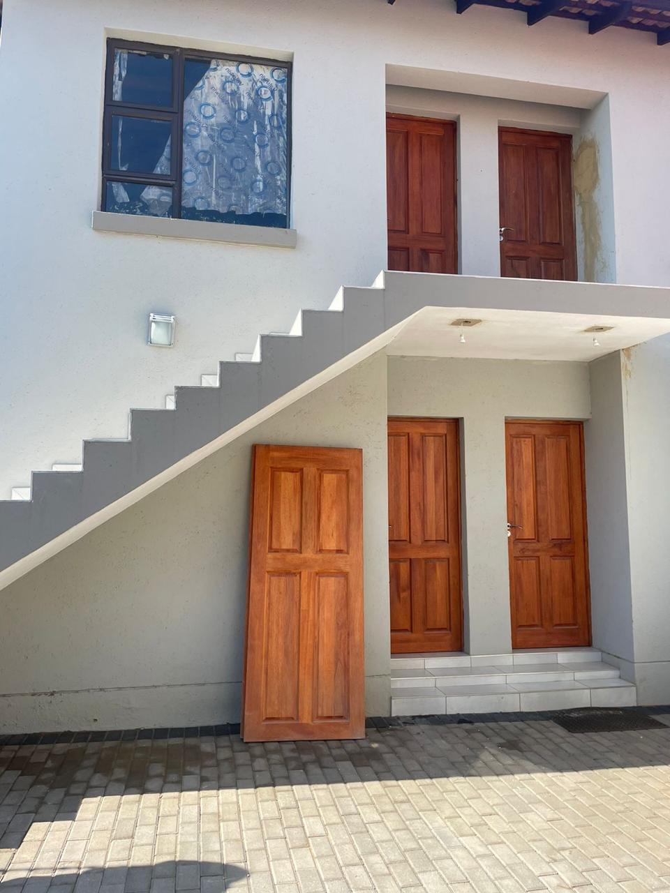 A bachelor room to rent | Junk Mail