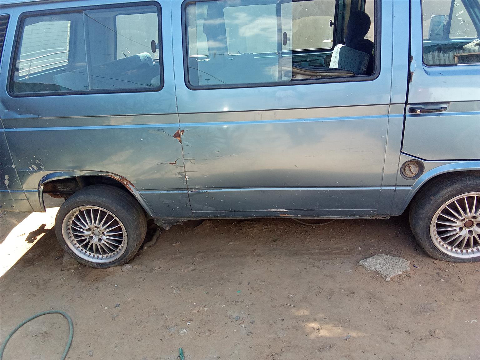 VW microbus/ caravelle complete body with no papers for sale or swap ...