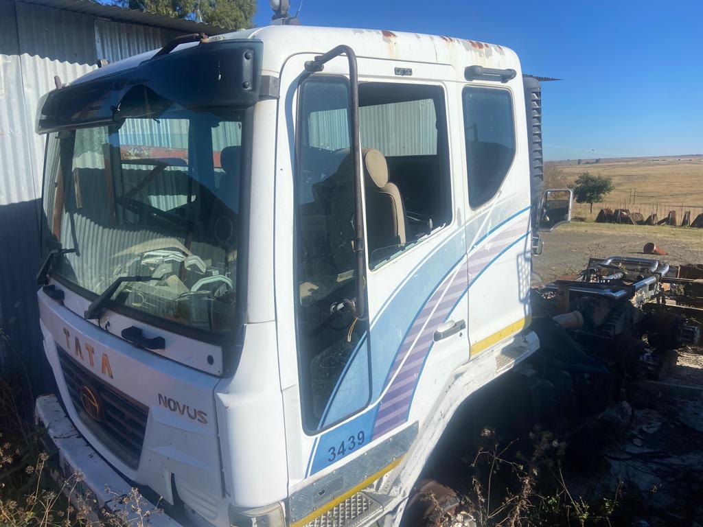 Tata Novus 3439 Chassis cab & complete engine | Junk Mail Marketplace
