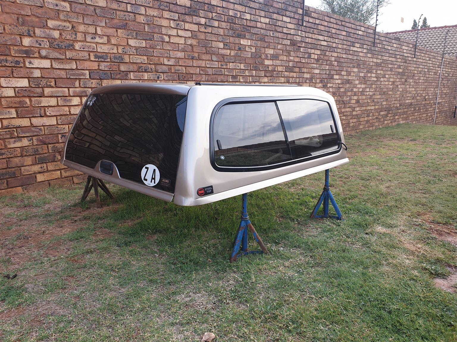 Joburg Canopy Fitment Centre 9009 Toyota Hilux Canopy, 45% OFF