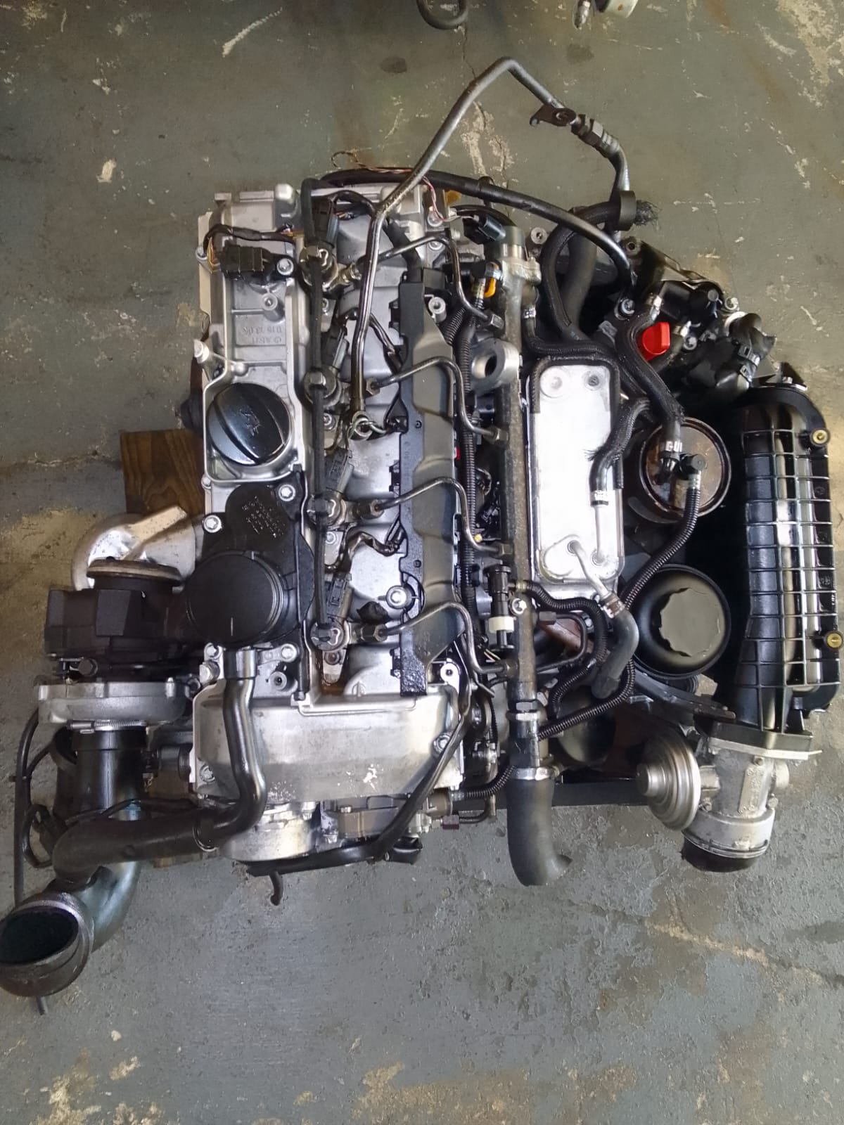 611 - MERCEDES BENZ C220 CDI ENGINE | Junk Mail Marketplace