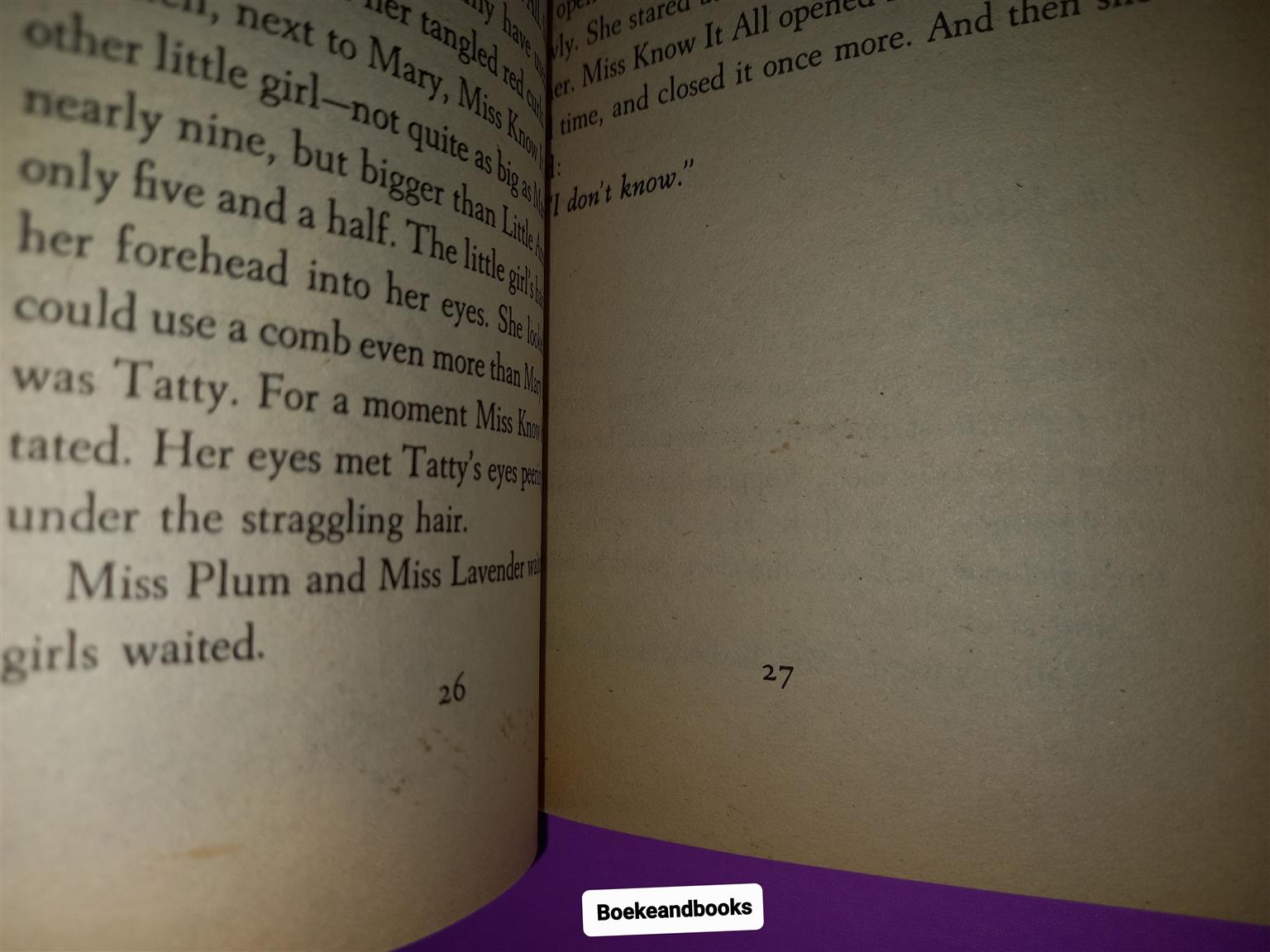 Miss Know It All - Carol Beach York - Girls Of The Good Day Orphanage ...