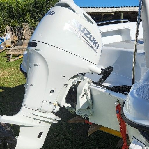 New Indigo 510sc with new Four stroke 100hp | Junk Mail