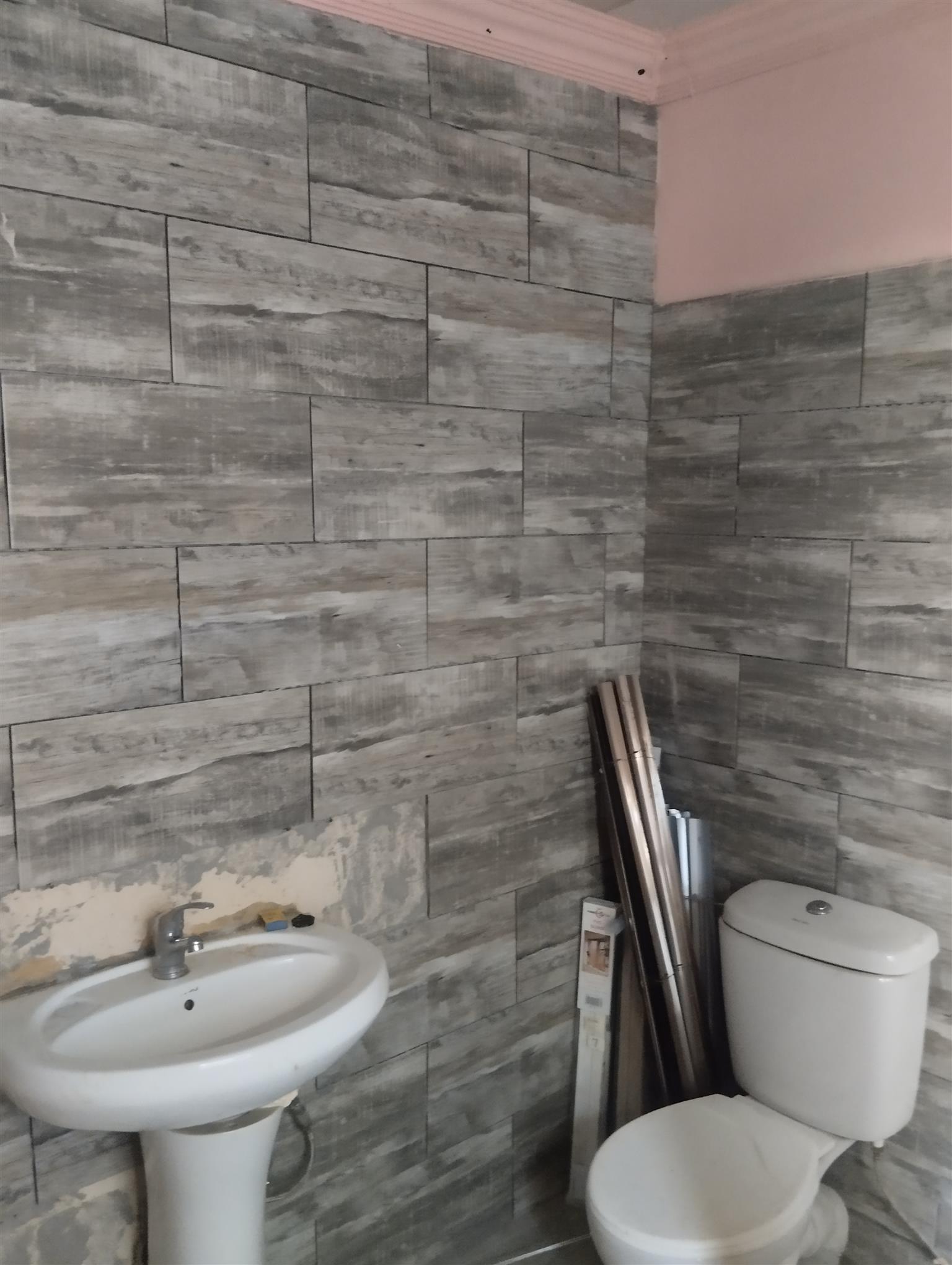 Affordable Bachelor at Clayville ext45 up for Rental | Junk Mail