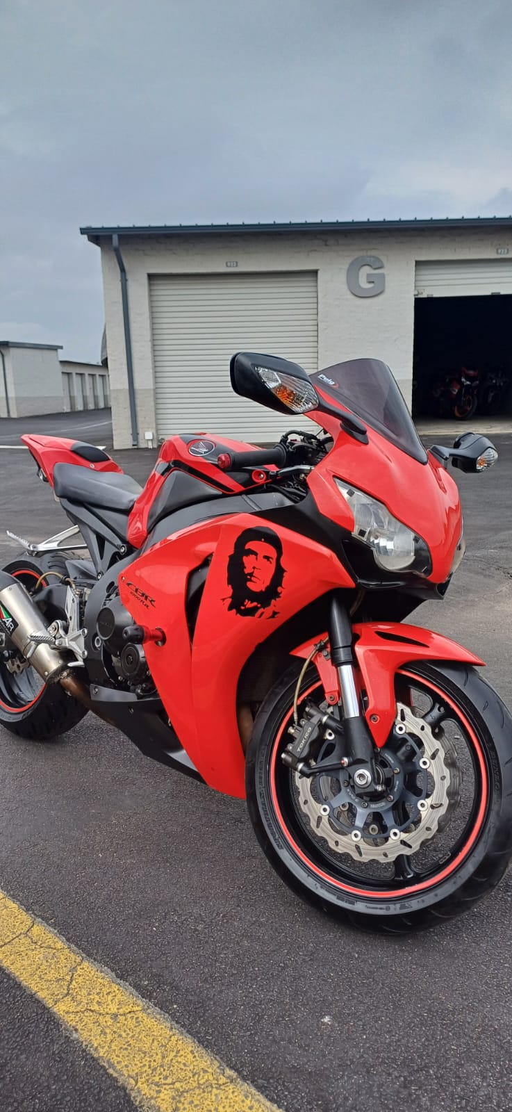 Honda CBR 1000 RR-BULLNOSE | Junk Mail Marketplace