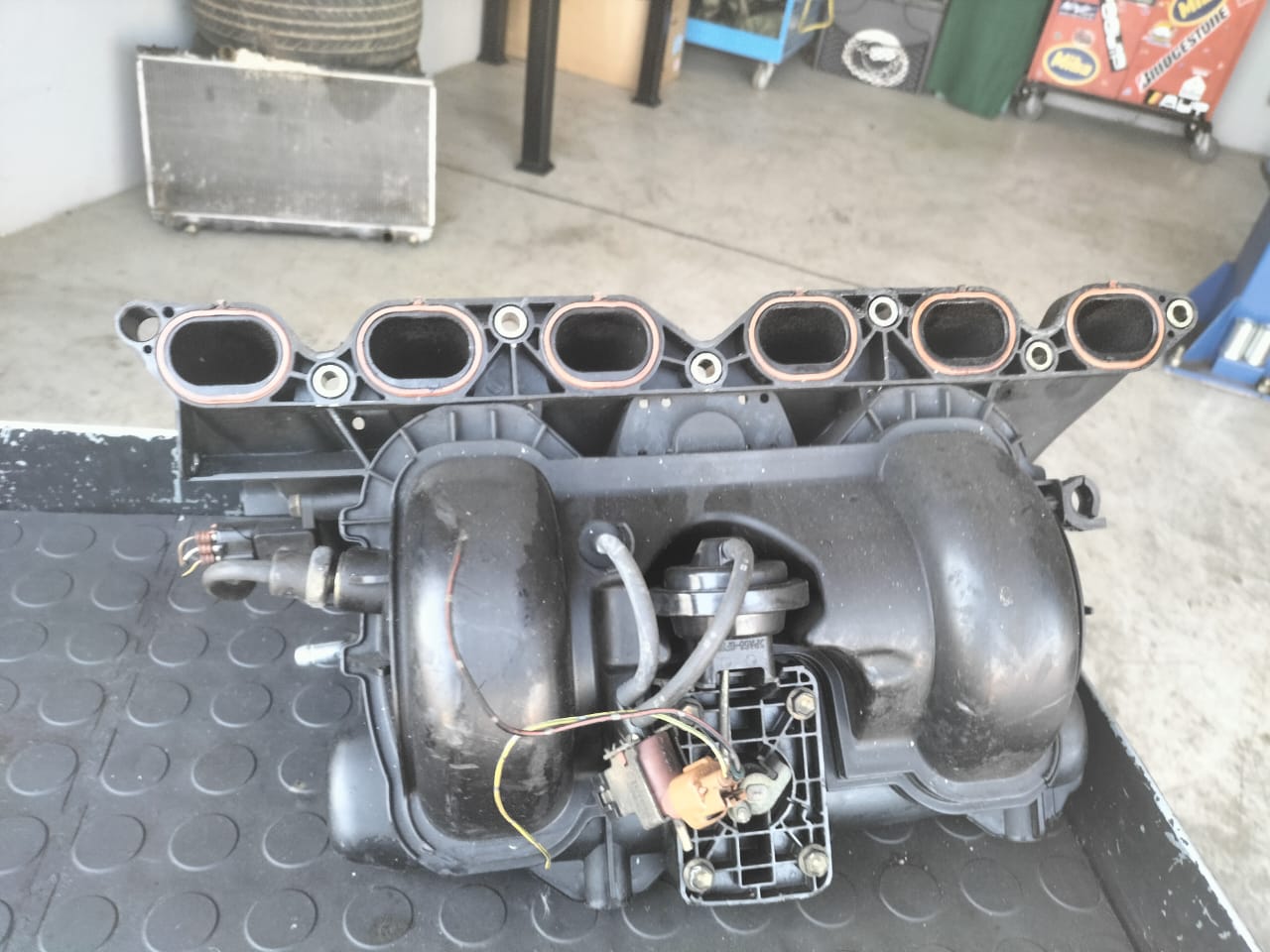 Complete Toyota Lexus 1GFE complete stripped engine | Junk Mail