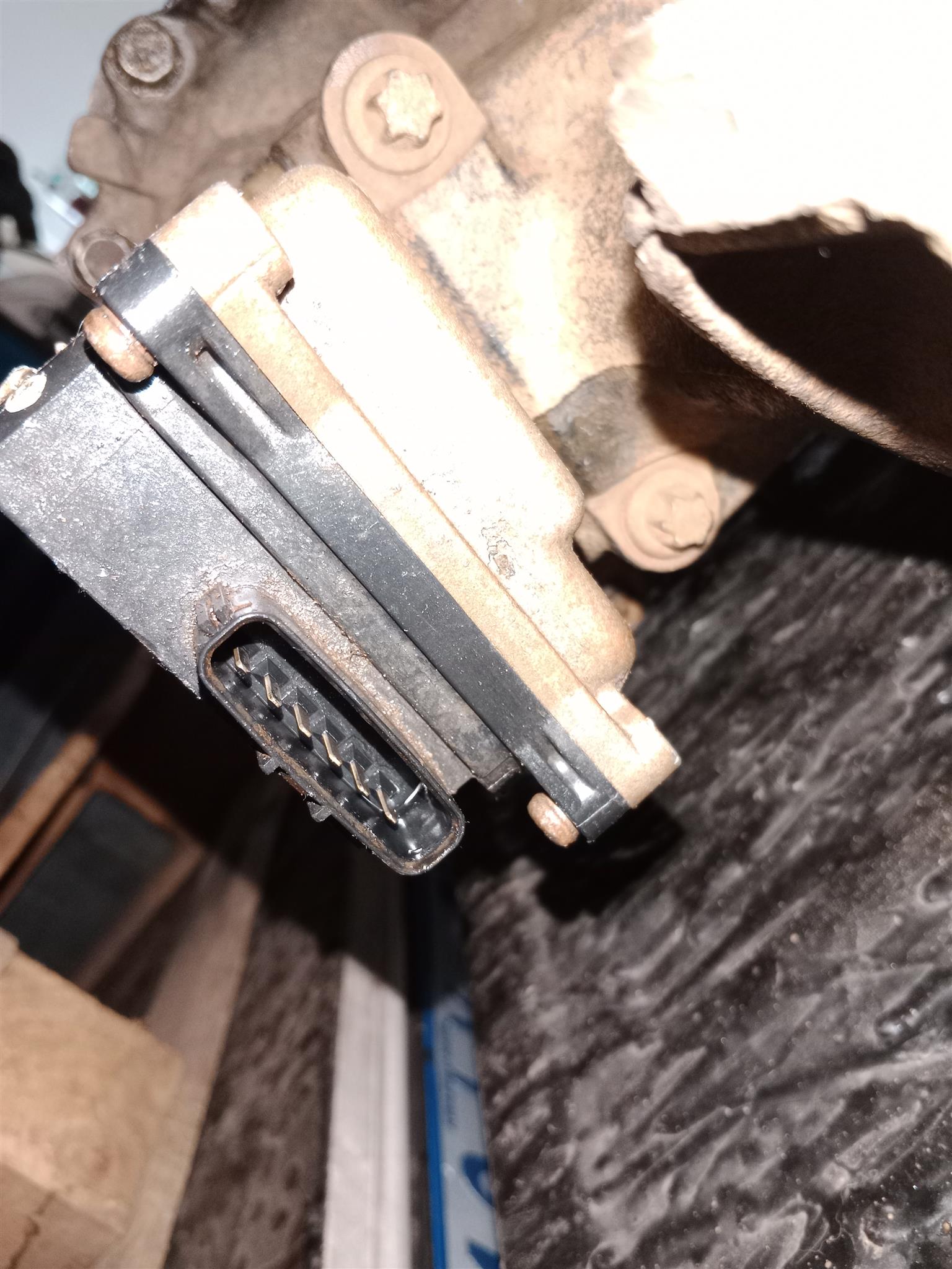 Hilux D4D 4x4 front diff for sale | Junk Mail Marketplace