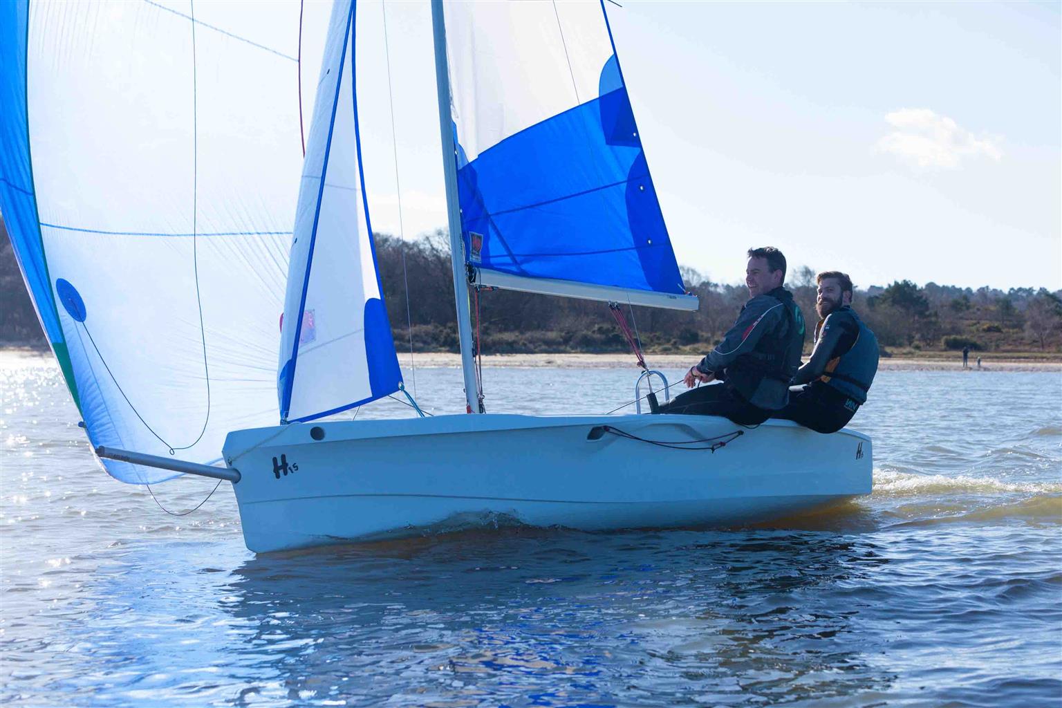 H 15 SPORT TRAINING SAILBOAT | Junk Mail