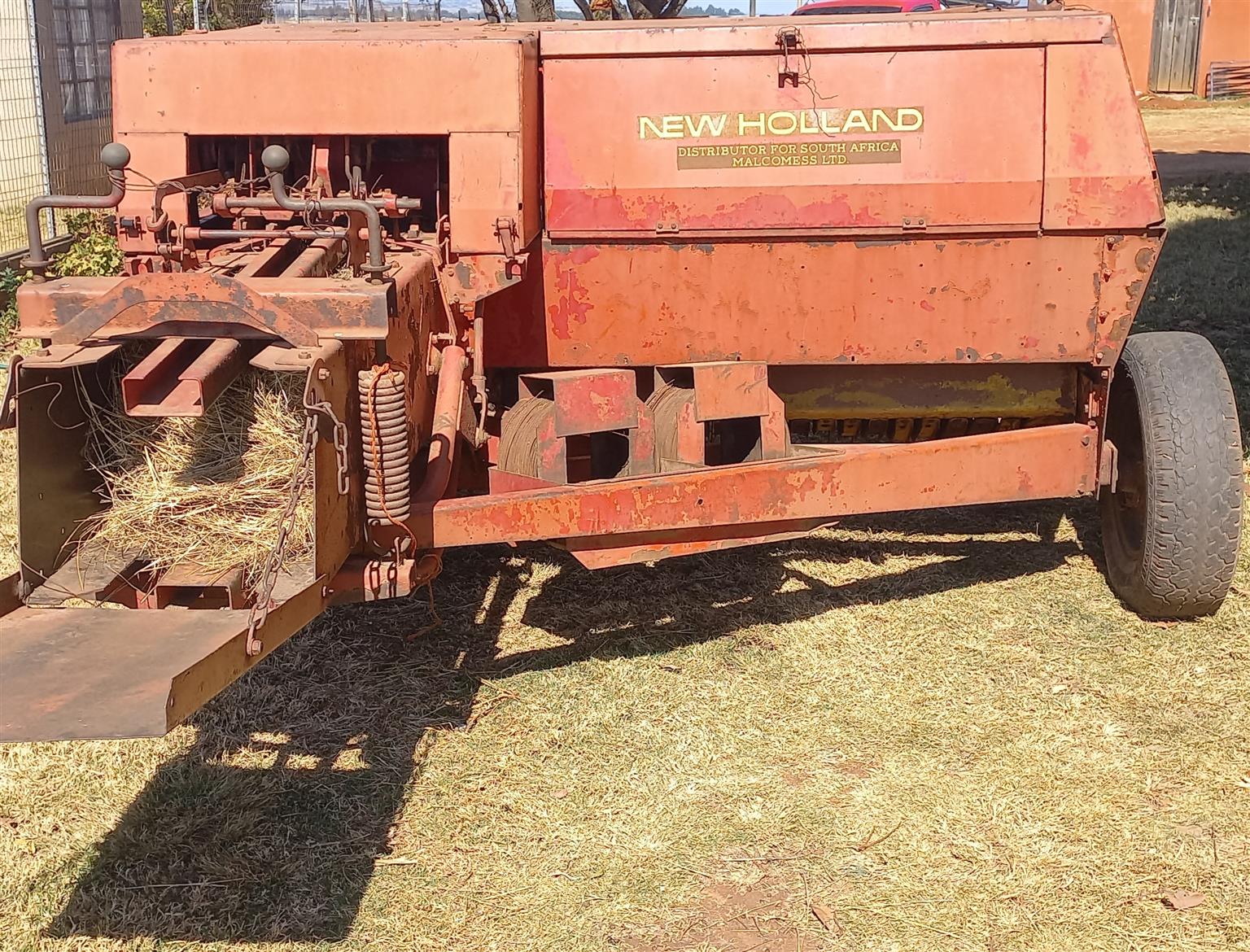 New Holland 370 wire bale machine,working condition. | Junk Mail