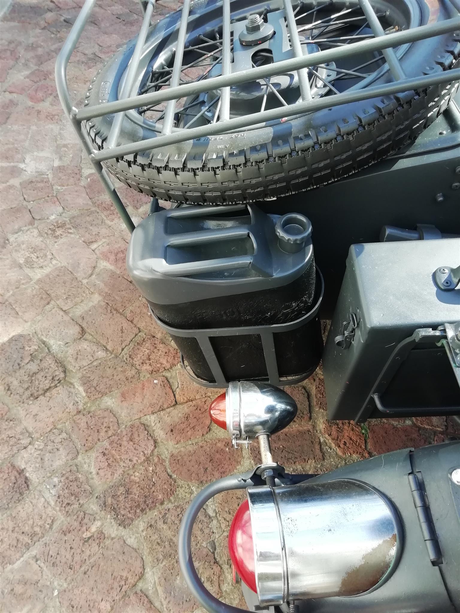 C J 750 sidecar motorbike | Junk Mail Marketplace