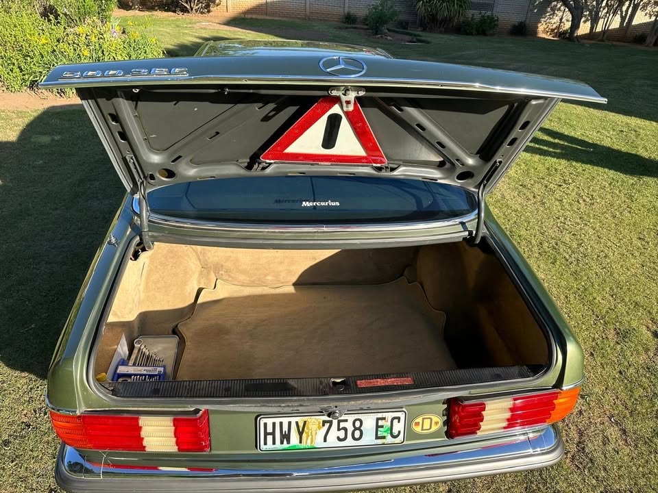 1984 Mercedes Benz 500SEC | Junk Mail Marketplace