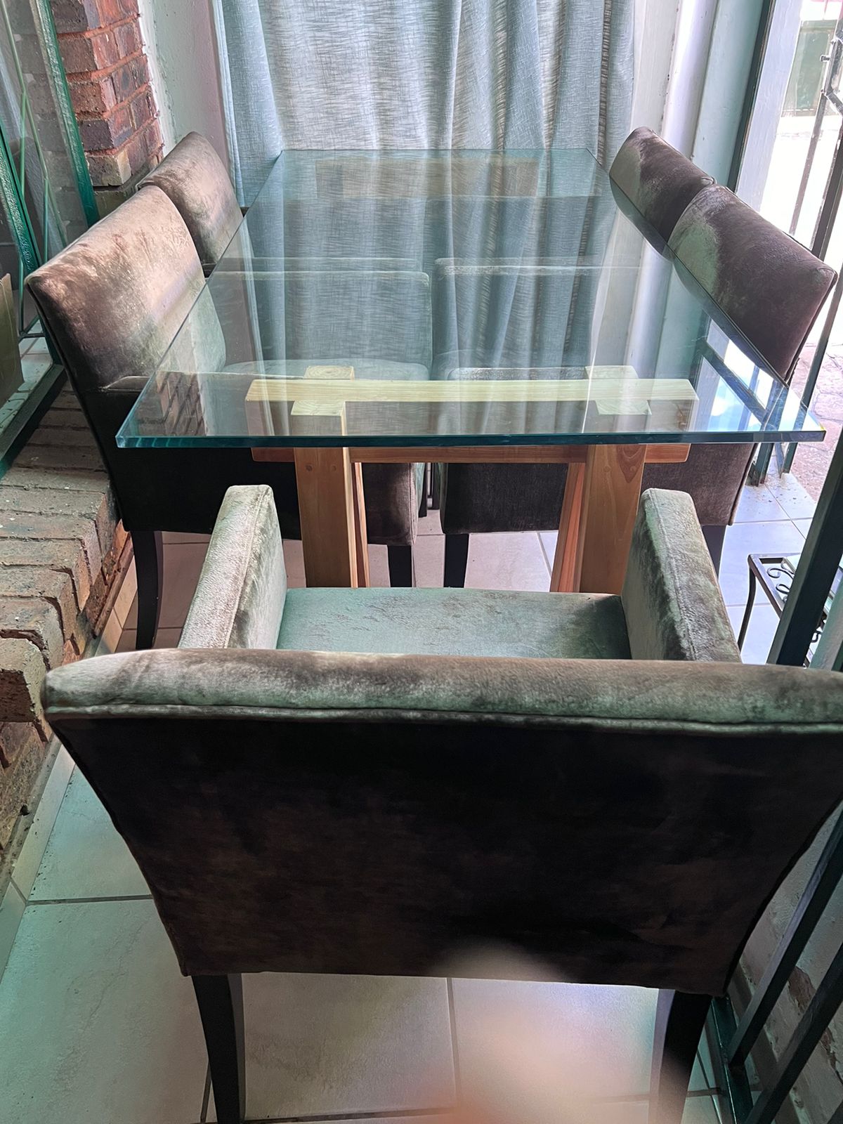 Couches & Dining room suite | Junk Mail Marketplace