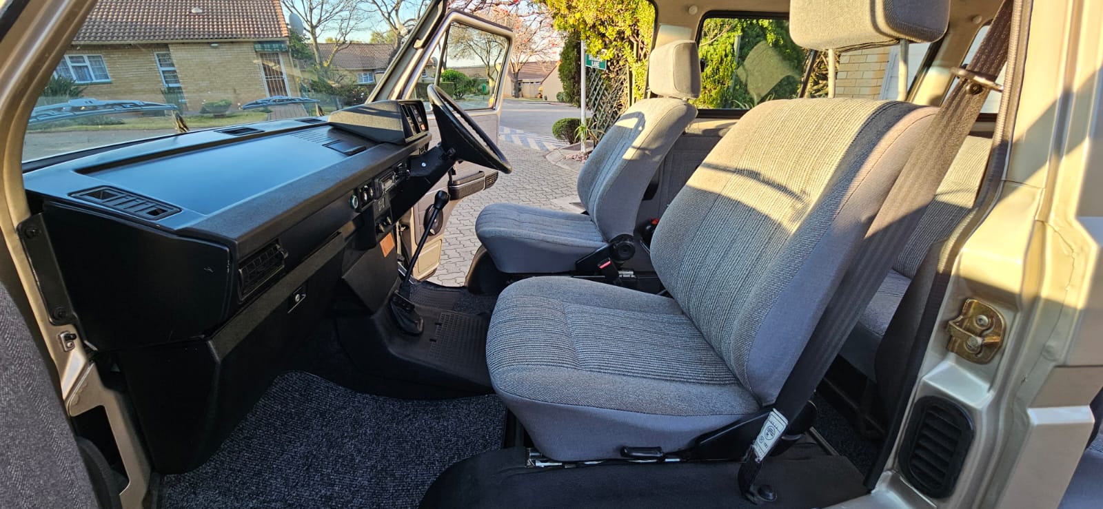 1991 VW Microbus 2.1 i Syncro | Junk Mail Marketplace