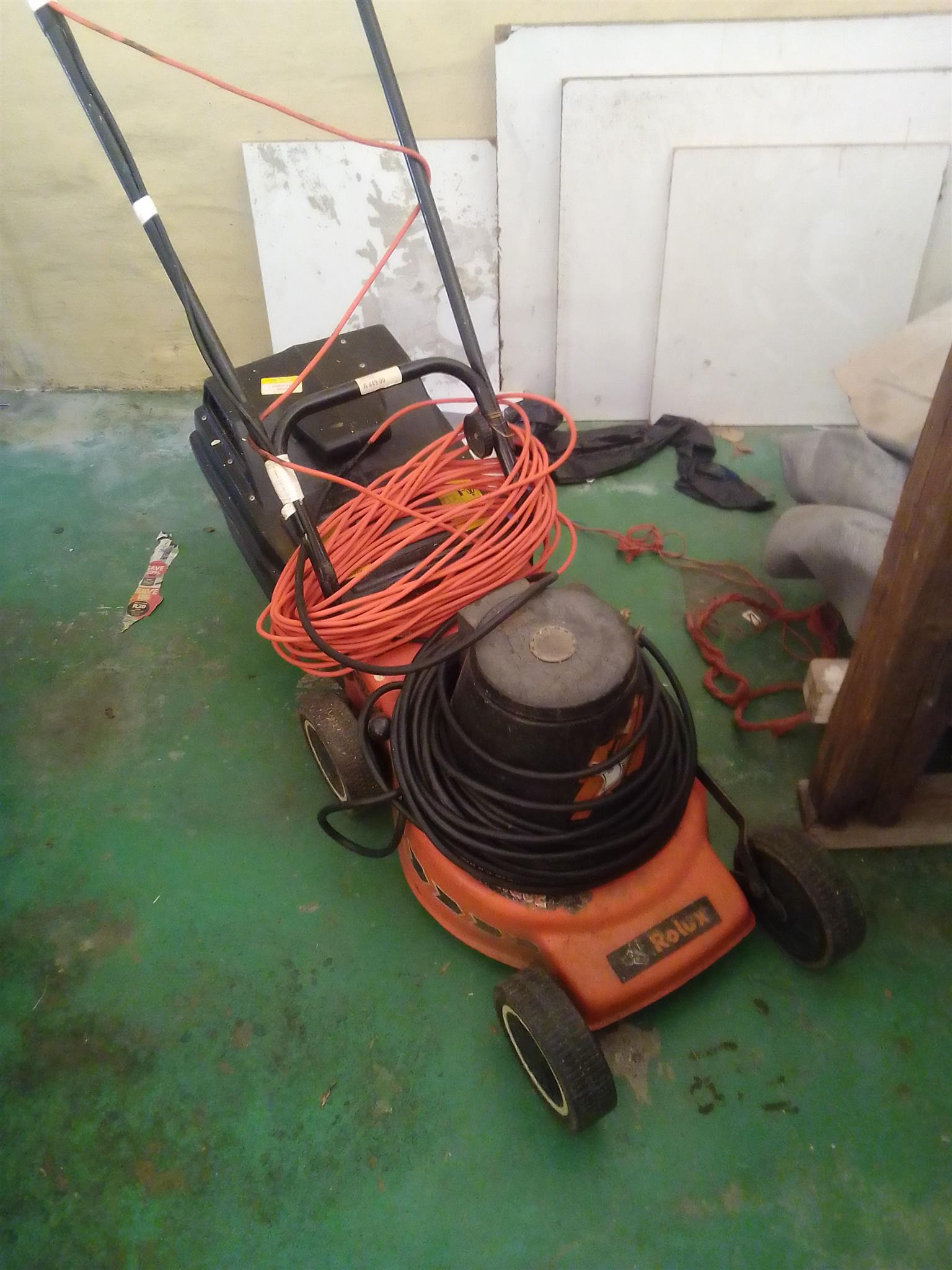 Lawn mowers | Junk Mail Marketplace