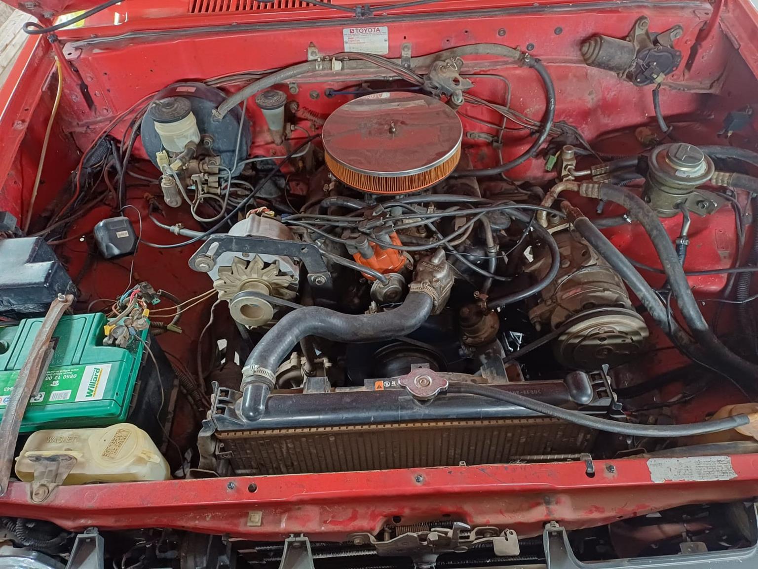 1989 Toyota hilux 3.0 V6 4x4 Double Cab Manual Engine completely ...