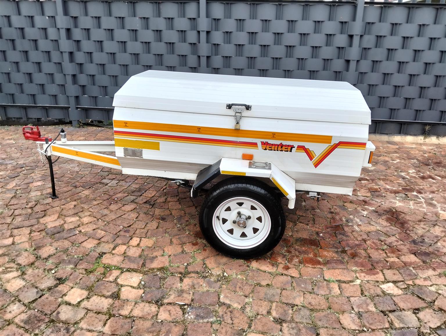 1995 Super Venter Trailer | Junk Mail Marketplace
