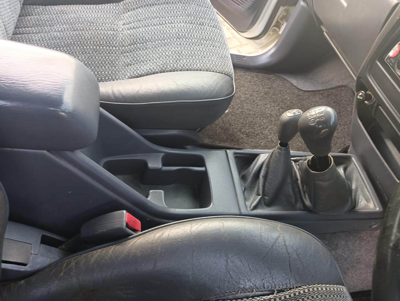 Toyota Hilux Raider - 3.0l KZTE - R145,000 | Junk Mail