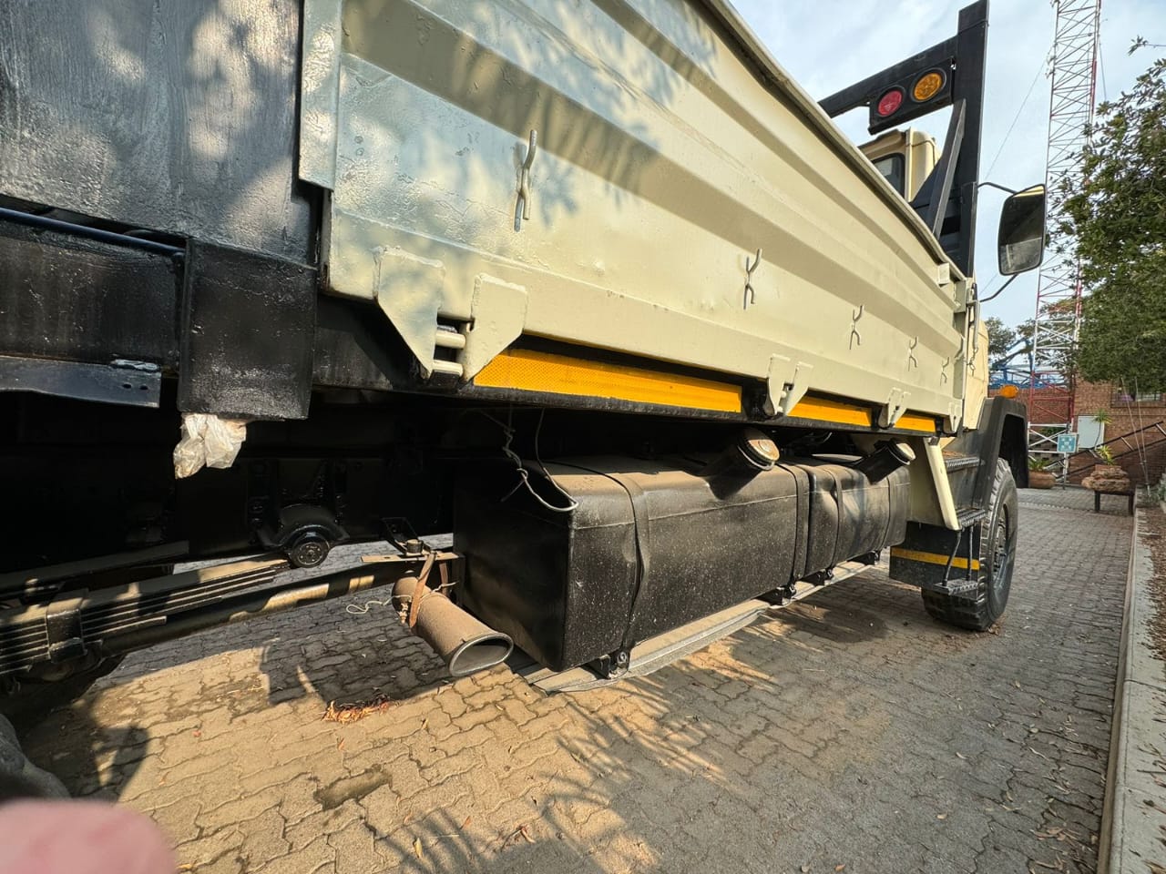 Samil 50 1988 Full working condition 4x4 drive train Crane has a few ...