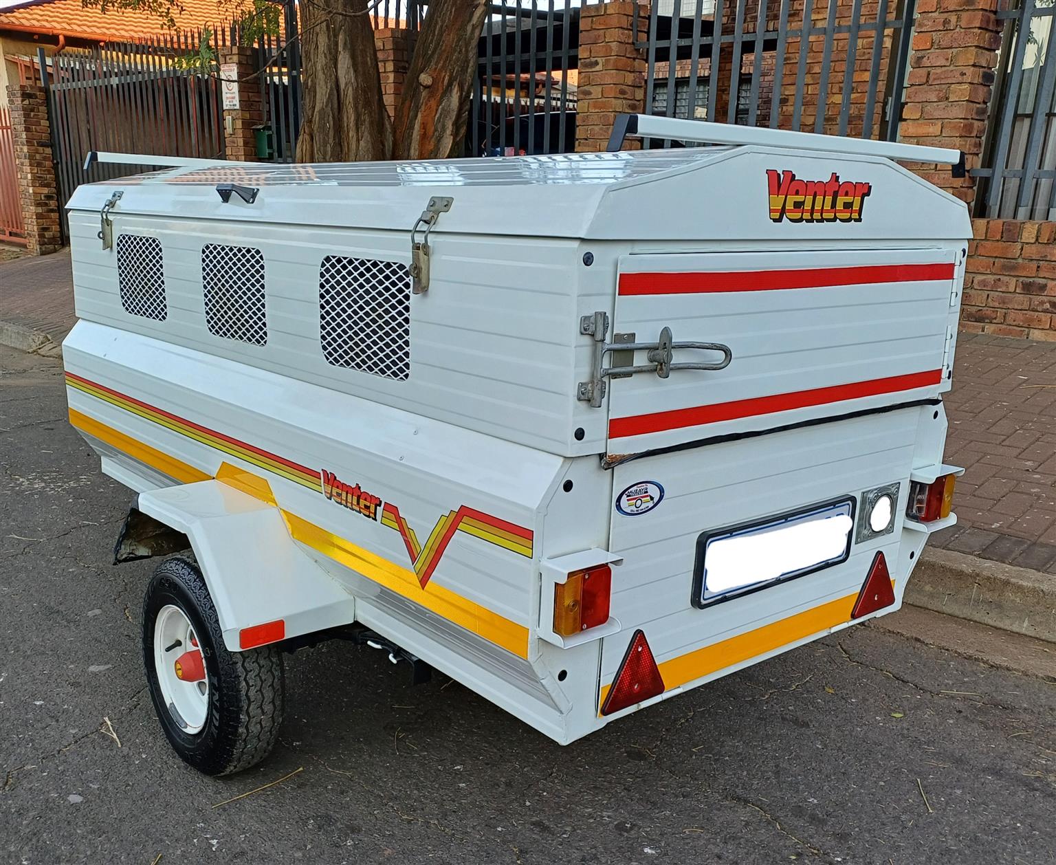 Venter GTE 7 Foot Trailer with Rubberized Bak. | Junk Mail Marketplace