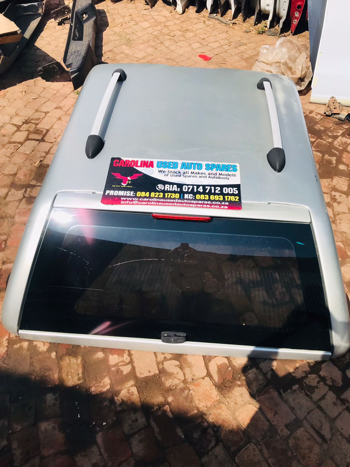 Ford Ranger T6/T7/T8 double cab canopy with rails | Junk Mail