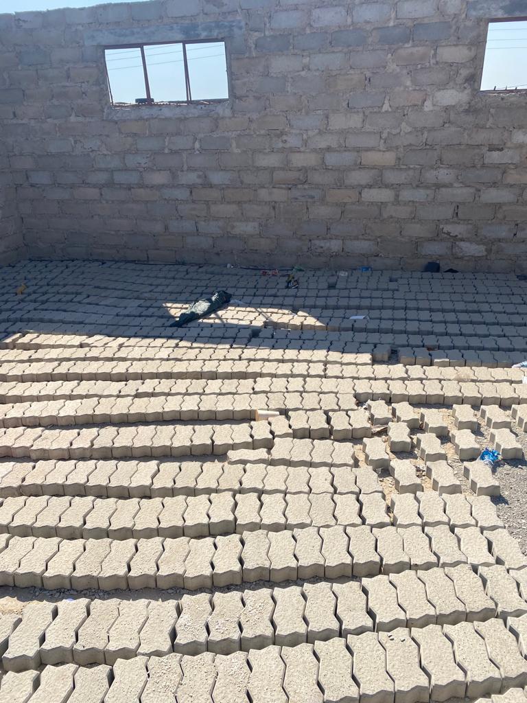 Heavy Duty/Concrete Interlock Paving Bricks | Junk Mail Marketplace