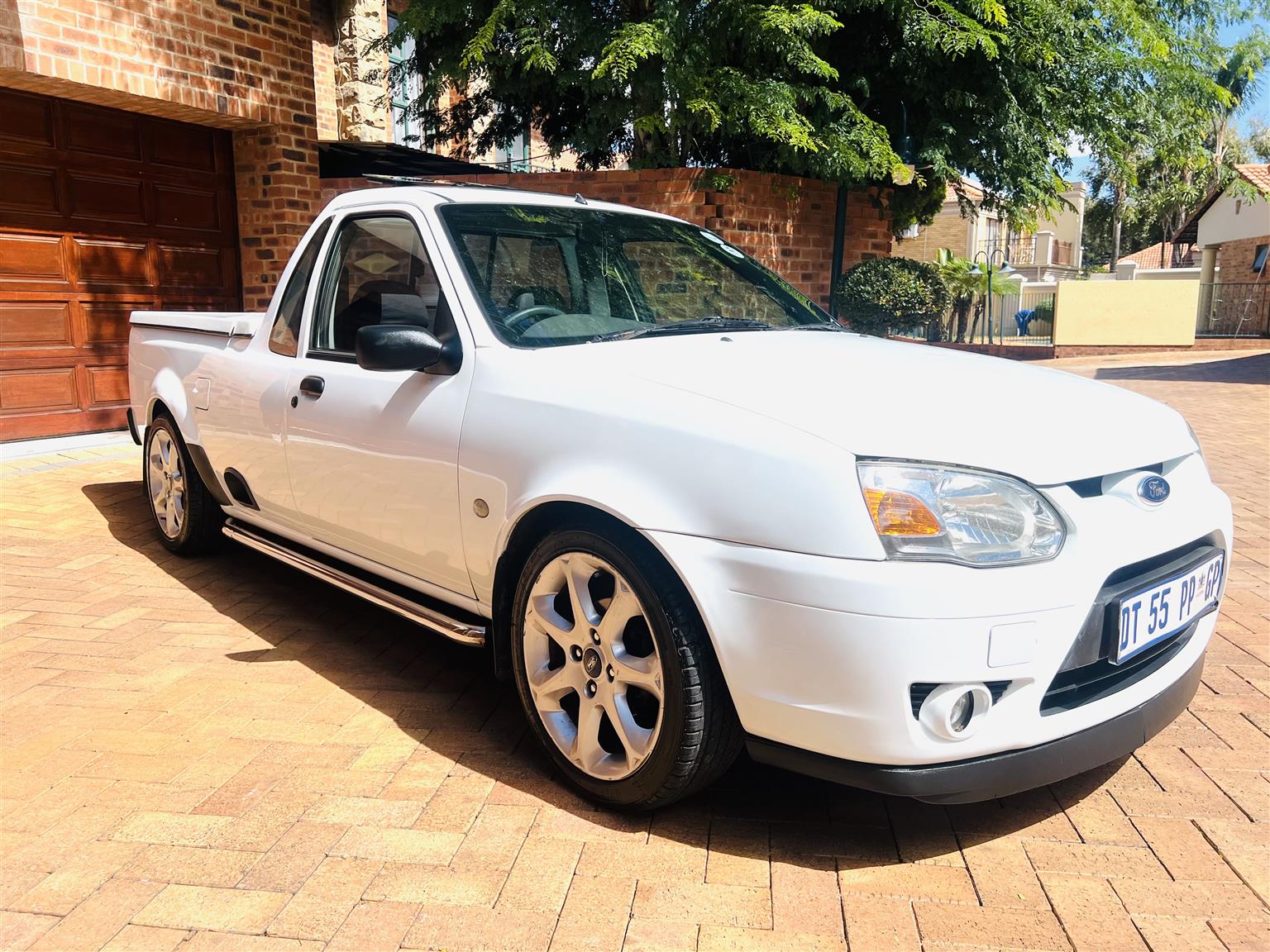 Stunning Bantam | Junk Mail