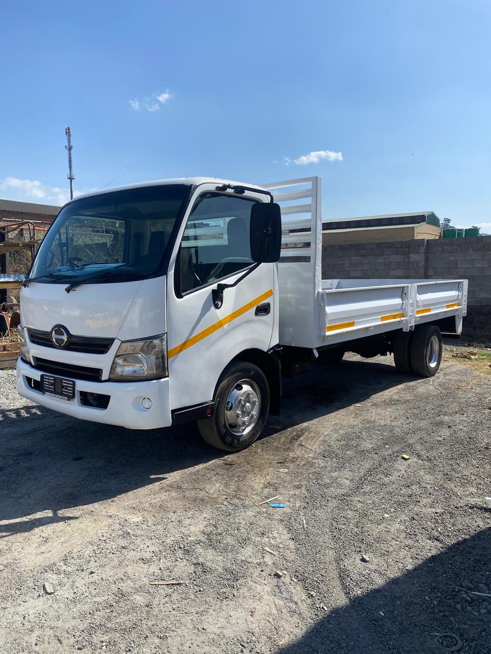 2017 HINO 300 DROPSIDE BODY | Junk Mail Marketplace