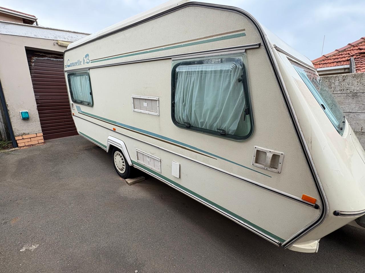 1991 Model Caravette 6B | Junk Mail Marketplace