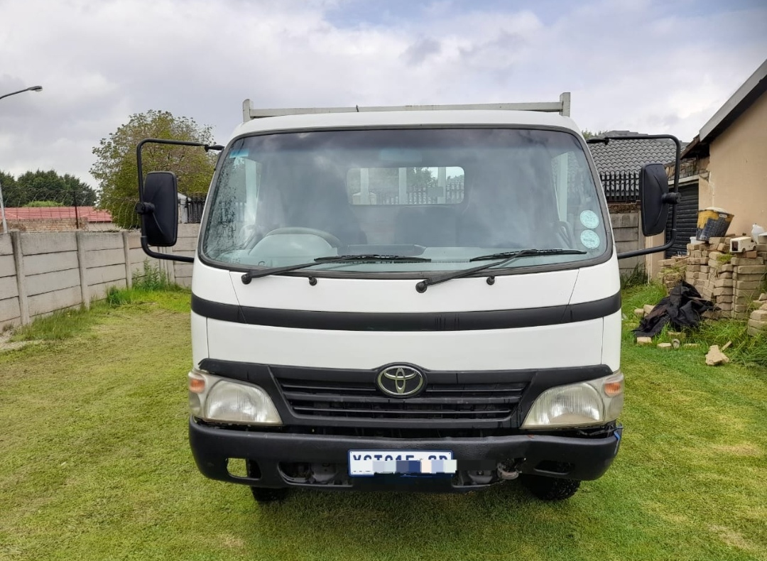 Toyota Dyna 300, 2008 model, dropside four ton truck | Junk Mail ...