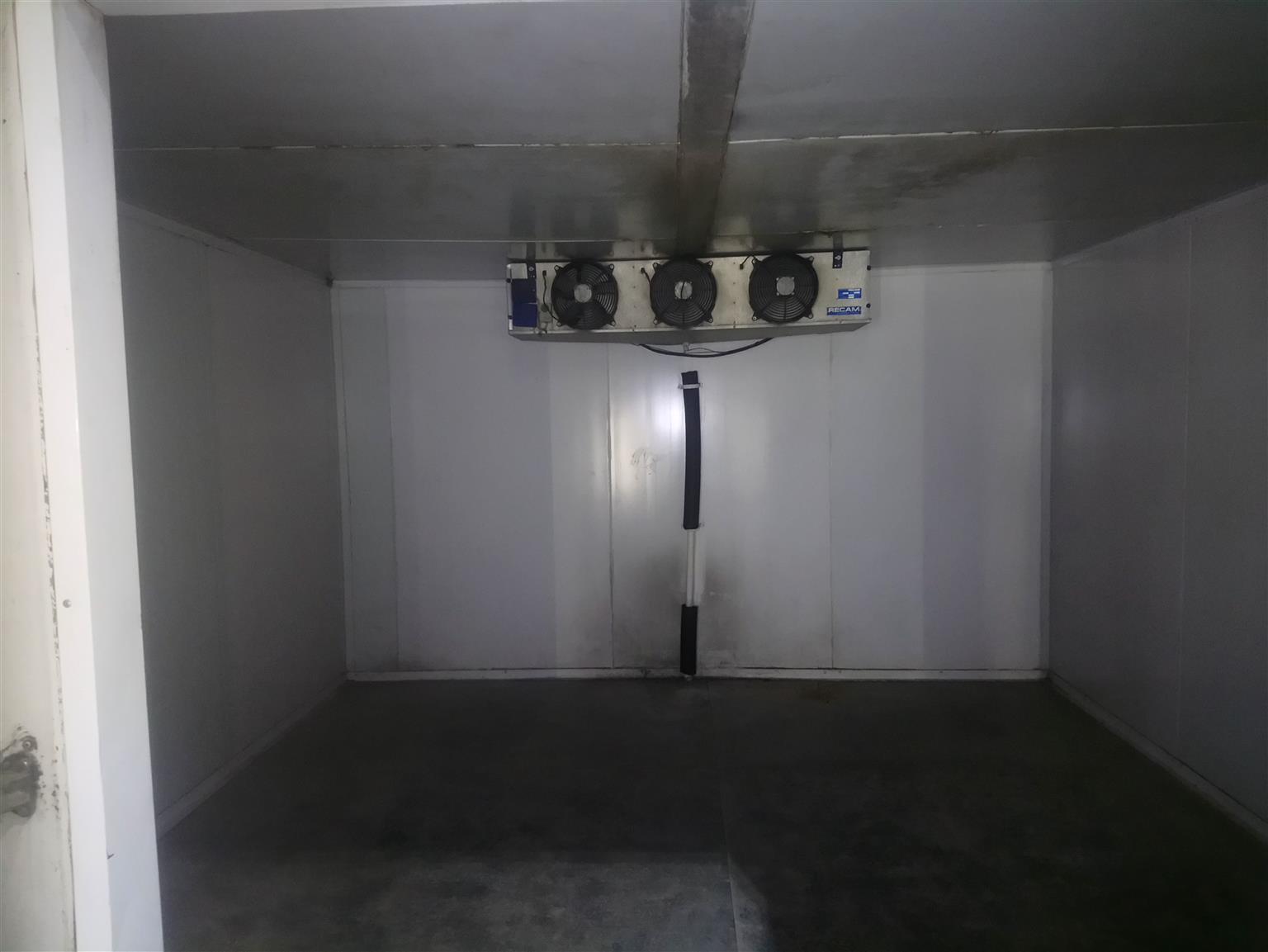 Coldroom/ freezer room / Cold storage/ fridge / | Junk Mail