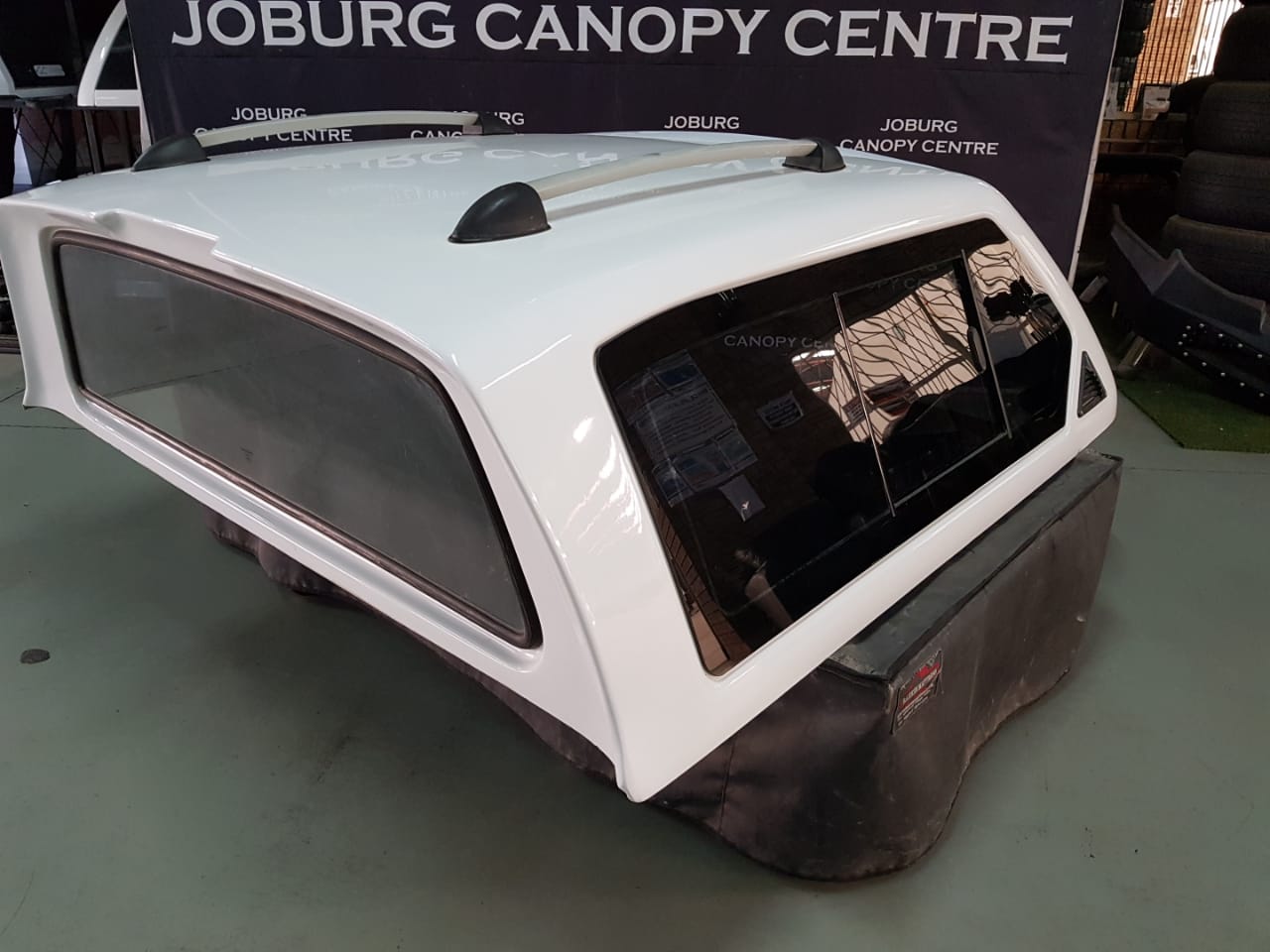 [3387] beekman executive canopy for ford ranger | Junk Mail