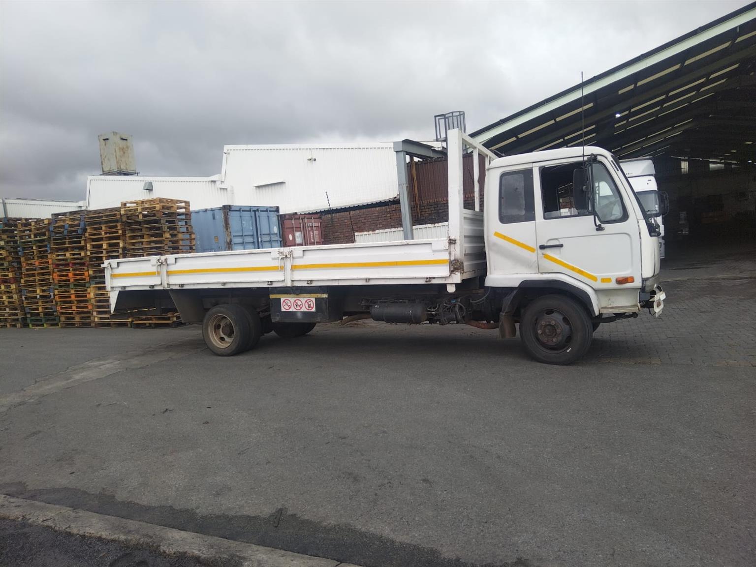 Ud60 DROPSIDE | Junk Mail