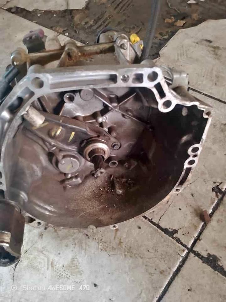 Renault kwid automatic gearbox | Junk Mail Marketplace