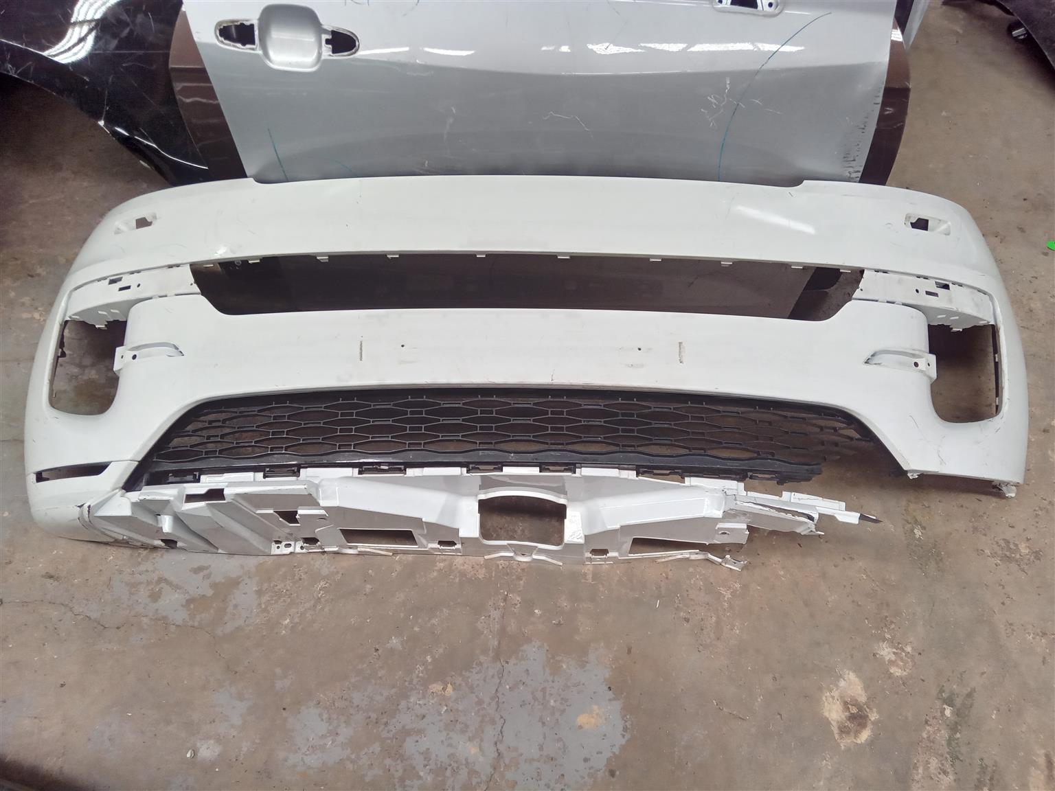 2024 Range Rover Sport Front Bumper | Junk Mail