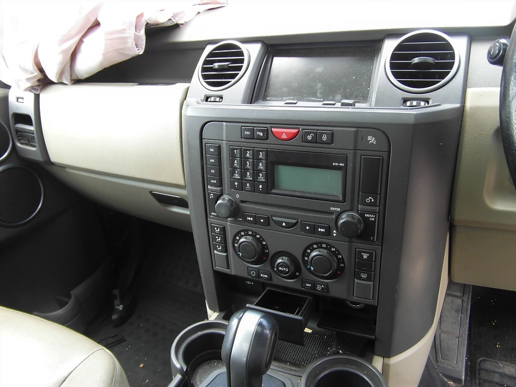 Land Rover Discovery 3 Interior