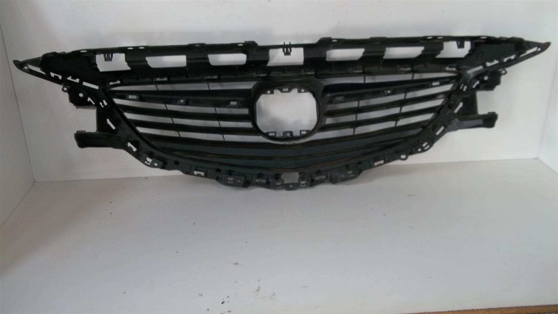 Used Mazda 6 14-17 radiator grille for sale in Gauteng | Auto Mart