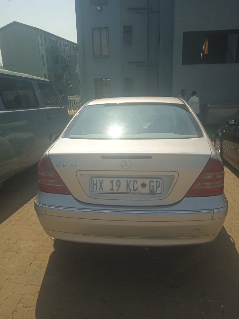 Mercedes C240 2001 Model | Junk Mail