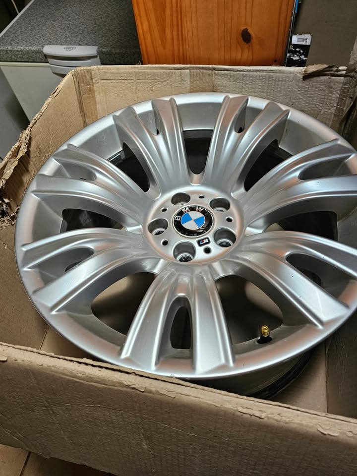 BMW X5 Motorsport Mags/ Rims for sale | Junk Mail Marketplace