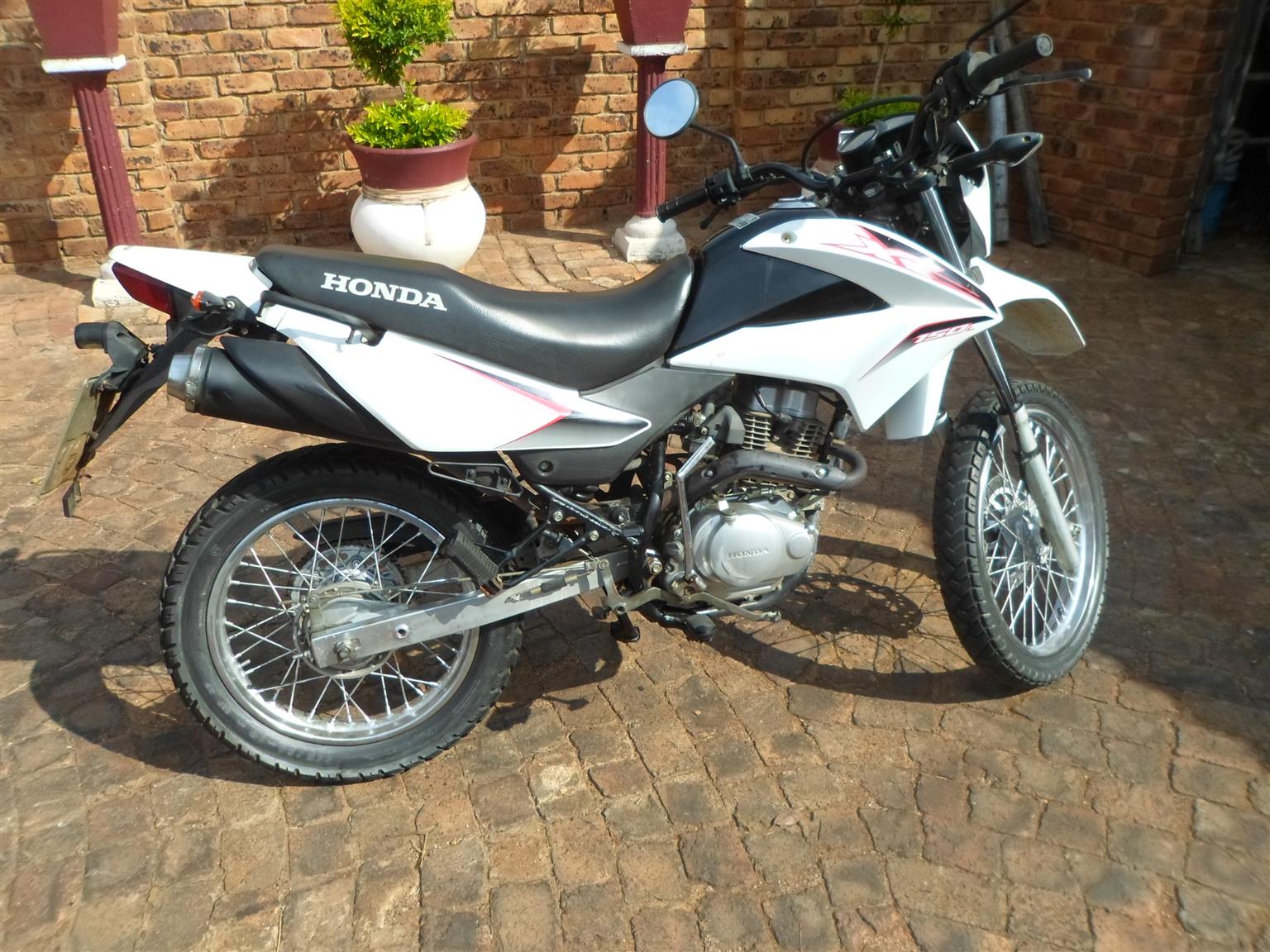 2015 Honda XR 150cc.(de-reg). | Junk Mail Marketplace