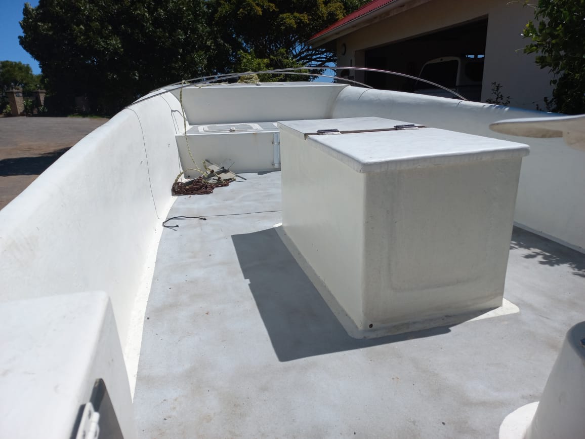 4,5m boat with 15hp suzuki motor and galvanized back break trailer ...