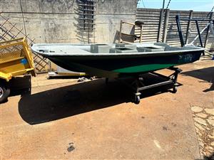 TUG 20 BOAT AVAILABLE IMMEDIATELY | Junk Mail Marketplace
