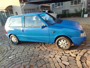 Uno 1100 cc 1998 model | Junk Mail Marketplace