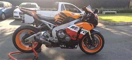 Honda CBR-1000-RR | Junk Mail Marketplace