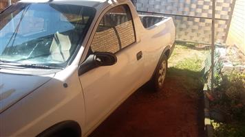 17 d Corsa b bakkie please read add | Junk Mail Marketplace